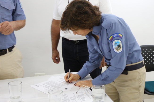 Parques firma consulta previa con resguardos indígenas: Motilón Barí y ...